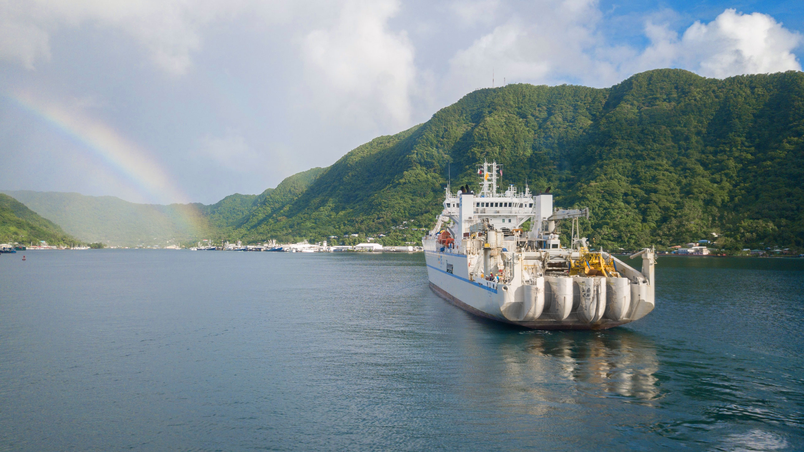 Avaroa selects Hawaiki Cable to build digital link to Australia - BW Group